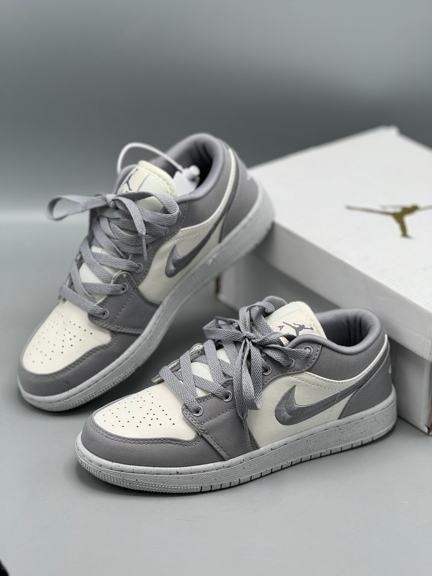 Air Jordan retro 1 low se light steel grey – FEIDCLOTHES