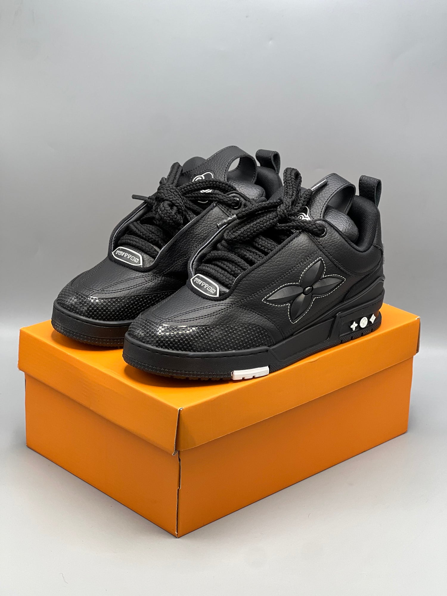Louis Vuitton LV Skate Sneaker Black – FEIDCLOTHES